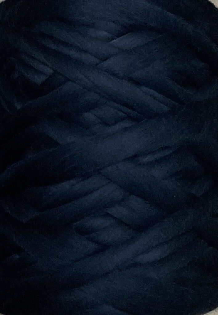 Black – Solid Merino (3 lbs) – Worsted Spinning New England